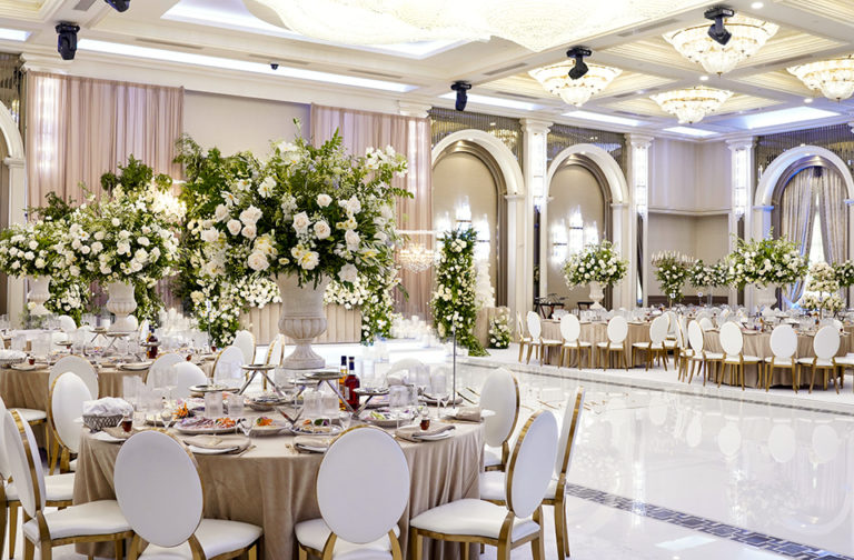 Grand Ballroom - A Lavish & Luxurious Wedding Venue In Los Angeles